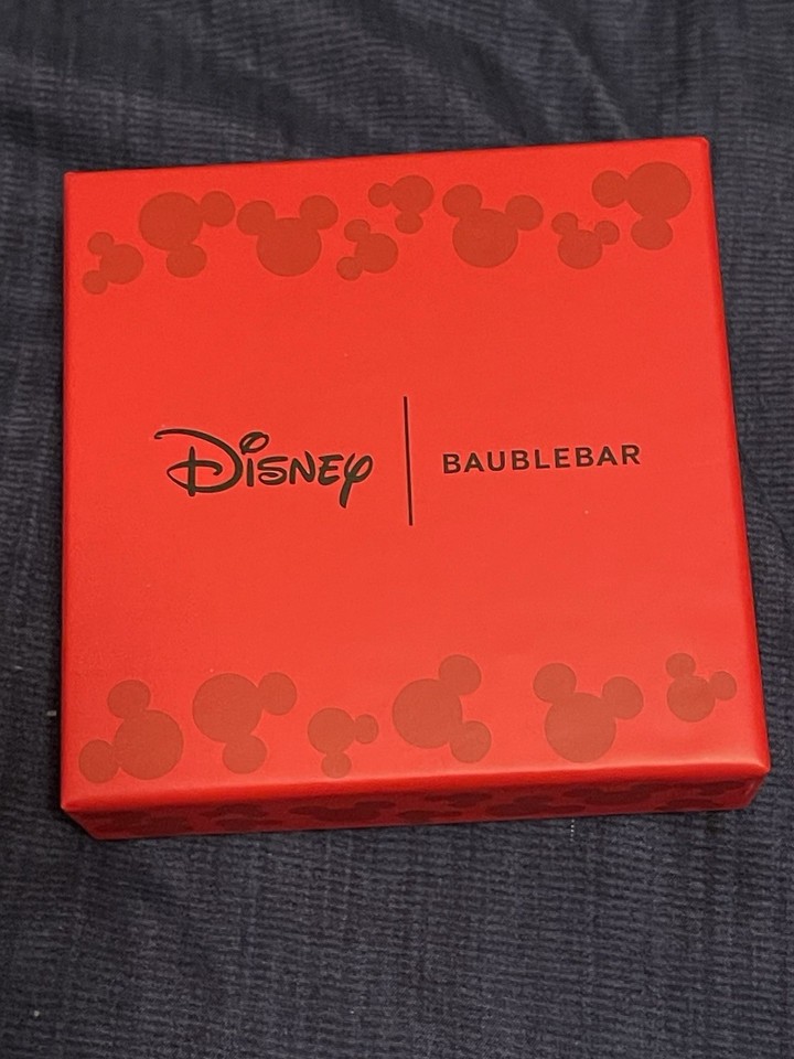 Disney BaubleBar Christmas Holiday Earrings. Minnie Sparkle Bow NWT NIB ...