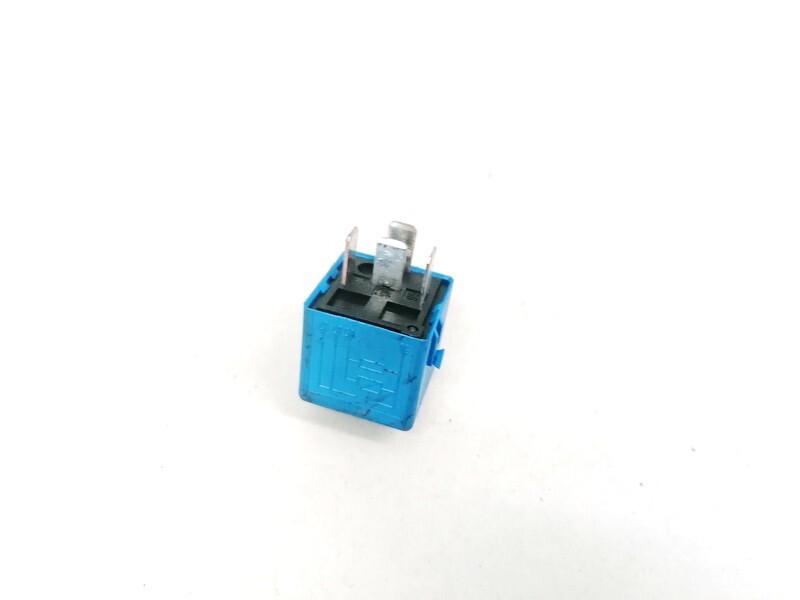 61366915327 61.36-6915327 v23134-k59-x313 Relay module for BMW ...
