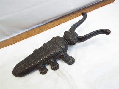 Harbster Bros & Co Reading PA Cast Iron Bug Beetle Pincher Boot Jack ...