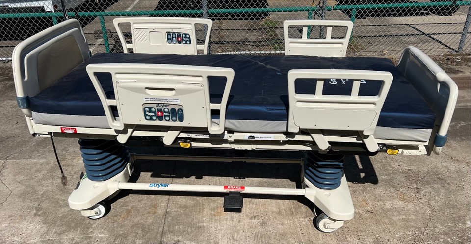 Stryker Secure II Model 3002 Hospital / Hospice / Medical Bed | eBay