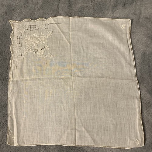 USED VTG OFF WHITE FLORAL PATTERN 11.5” HANDKERCHIEF HANKY EMBROIDERED ...