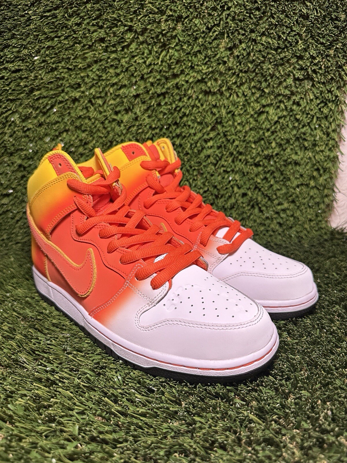 Nike SB Dunk High Sweet Tooth Candy Corn FN5107-700 Mens Size 11.5 DS
