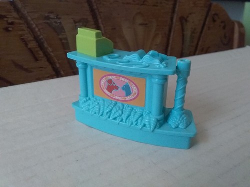 FISHER PRICE Sweet Streets Dollhouse PET SHOP COUNTER CHECK-OUT no ...