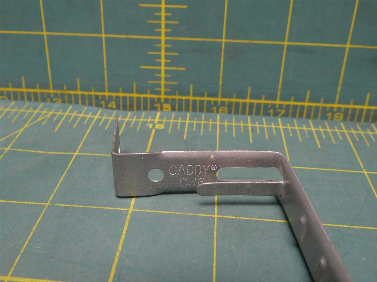 (7) nVent Caddy CJ6 Cable Support, Hammer-On, For Metal and Wood Studs ...