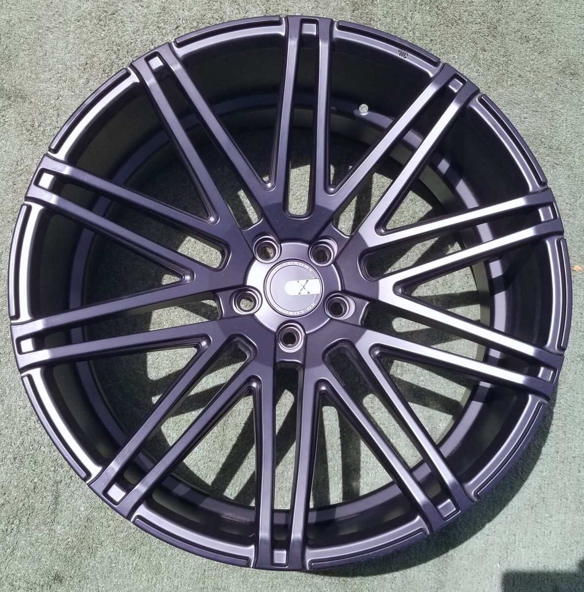 Xo Milan Matte Black Concave Wheels