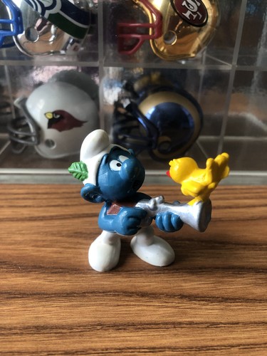 Smurfs Hunter Smurf w/ Yellow Bird on Gun 20106 Rare Vintage Display ...