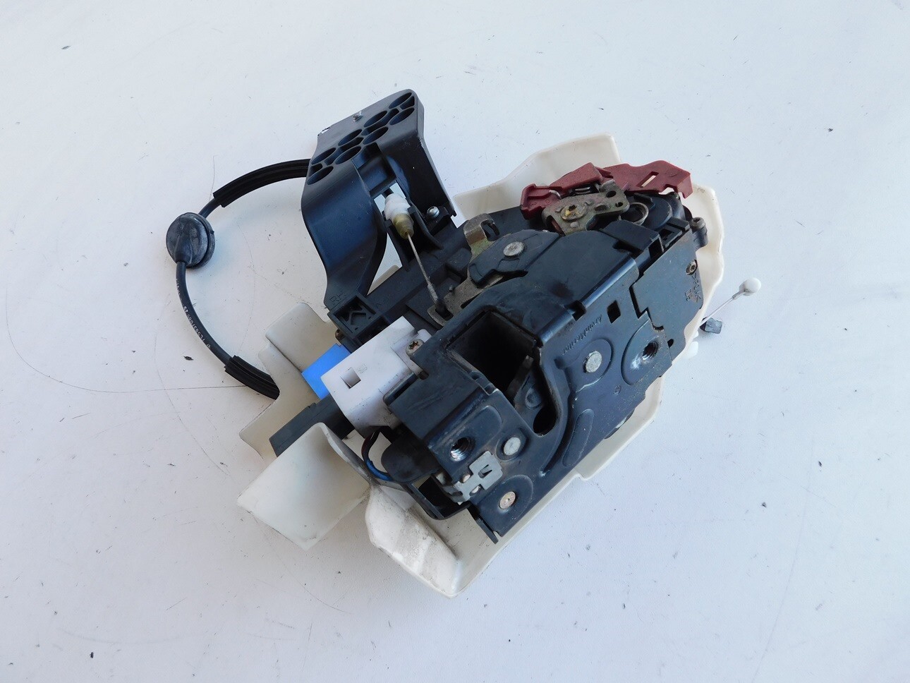 Porsche Cayenne Turbo 9PA 955 2006 Door Lock Latch Front RHS J102 ...