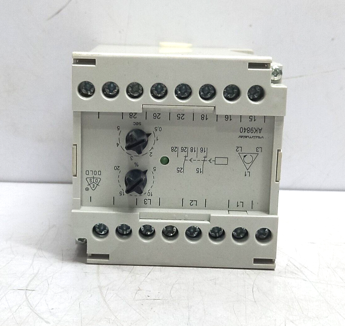 DOLD Ak9840.82 Safety Relay Switch AK984082 for sale online | eBay