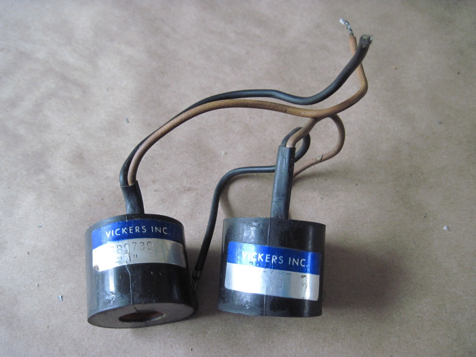 Lot of 2 Eaton Vickers 389739 Coils - Used, Tested | eBay
