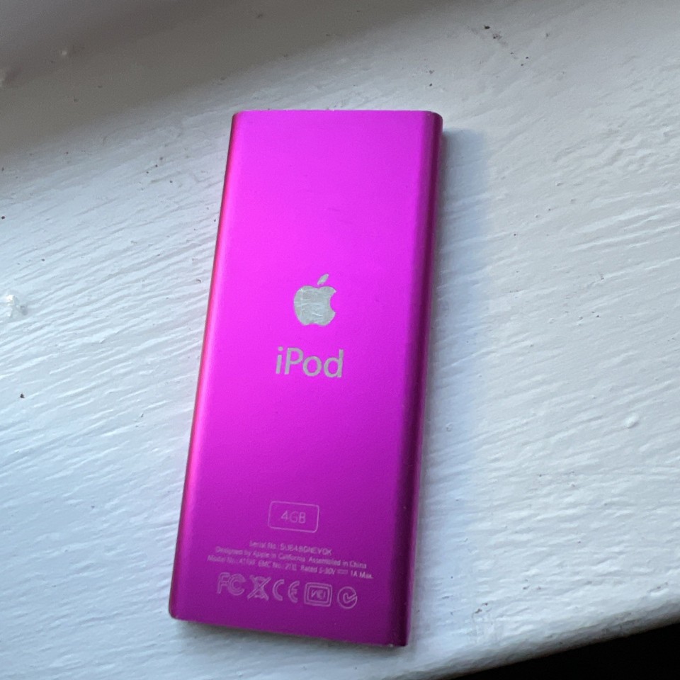 Apple iPod Nano 2nd Generation Pink 4GB Model A1199 | eBay