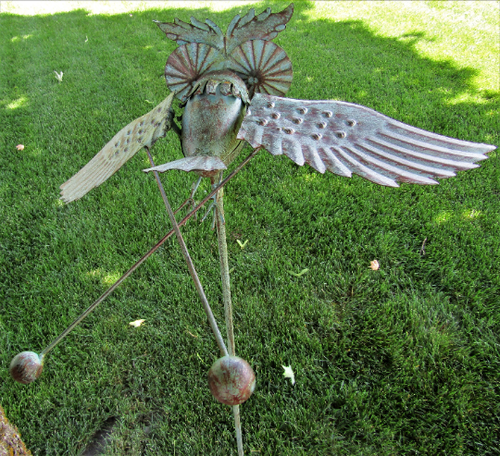 Wing Flapping Kinetic Metal Owl Yard Stake Wind Spinner Whirly-Gig ...