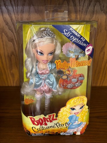 RARE HTF 2008 MGA BRATZ DOLL CLOE Pouty Princess Costume Party 3rd ...
