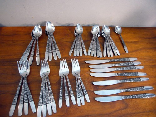 SPRING LAKE HF Hanford Forge Stainless Flatware Silverware Floral 45 Pc ...