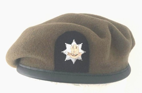 ROYAL ANGLIAN REGIMENT BERET & MOD CAP BADGE - VIKINGS, POACHERS ...