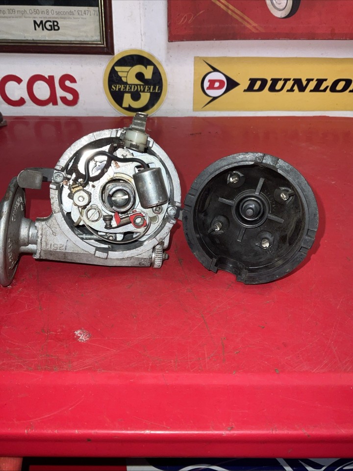 BMC LUCAS 41246E ORIGINAL DISTRIBUTOR 25 D CLASSIC AUSTIN MORRIS MG CAR ...