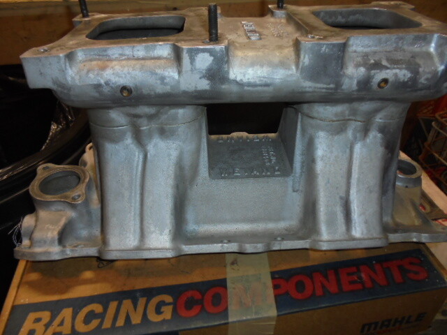 1984-1988 SBC Weiand Aluminum Tunnel Ram Intake | Aftermarket | IHRA ...