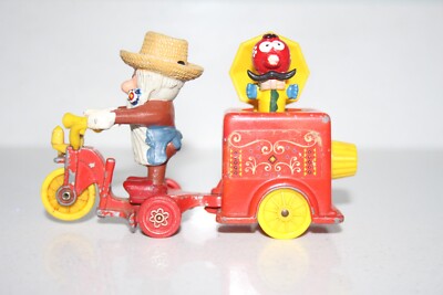Corgi 859. Magic Roundabout-Mr McHenry's Trike & Pop Up Zebedee. Good ...