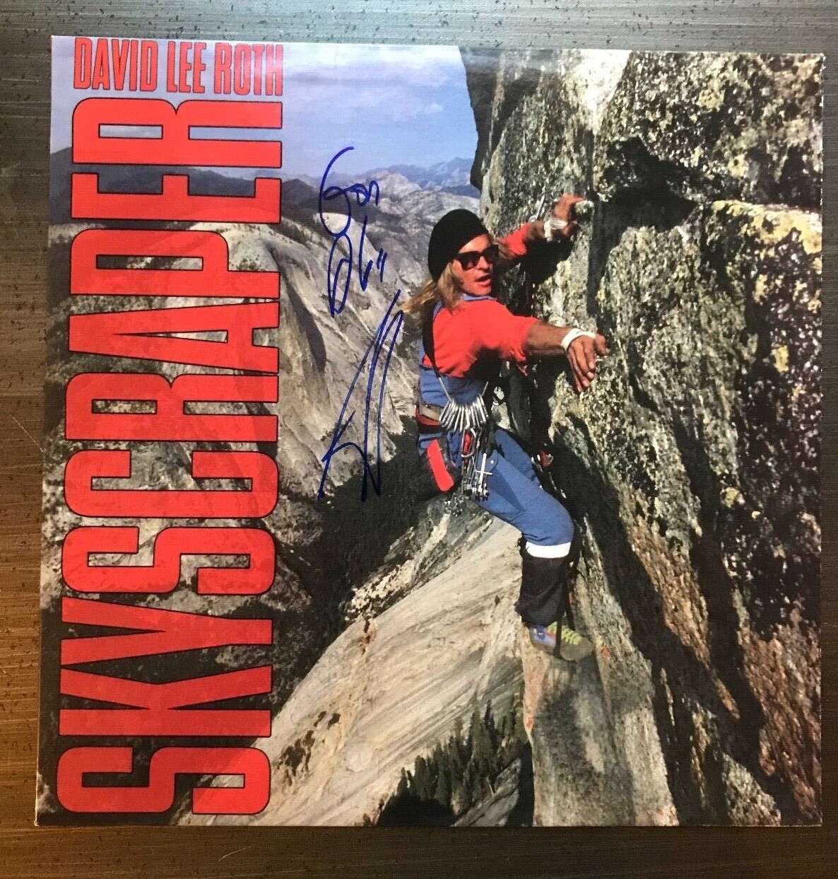 * GREGG BISSONETTE * signed vinyl album * SKYSCRAPER * DAVID LEE ROTH ...