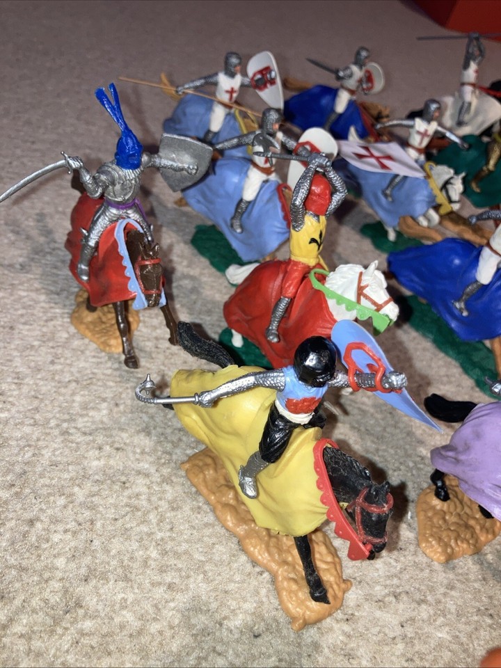 Vintage Timpo Mounted English 🏴󠁧󠁢󠁥󠁮󠁧󠁿 Crusader Knights Large Lot Look 👀 ...