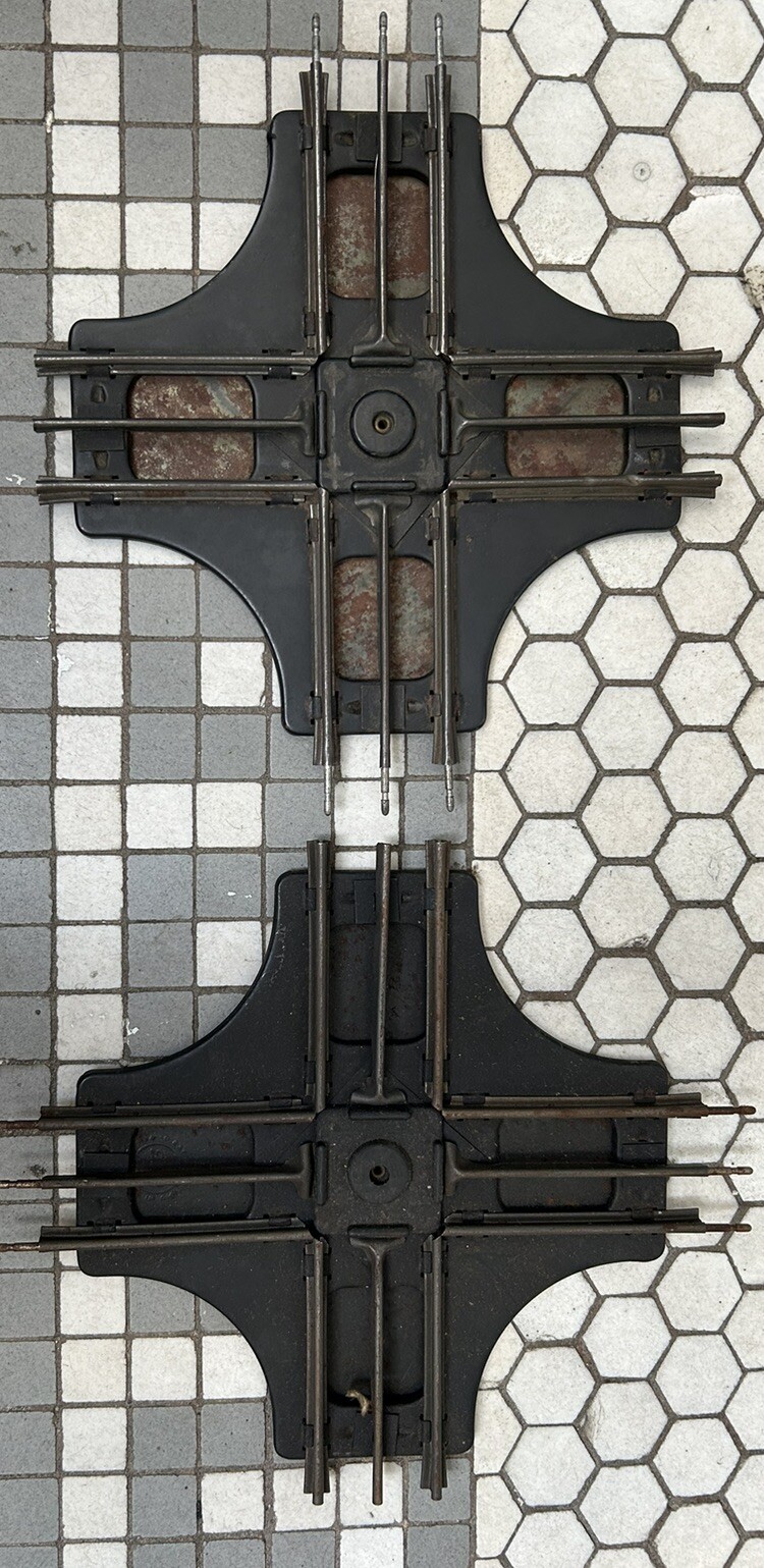 Vintage Marx O Gauge Railroad Cross Train Track 90 degree Lot of two 2 ...