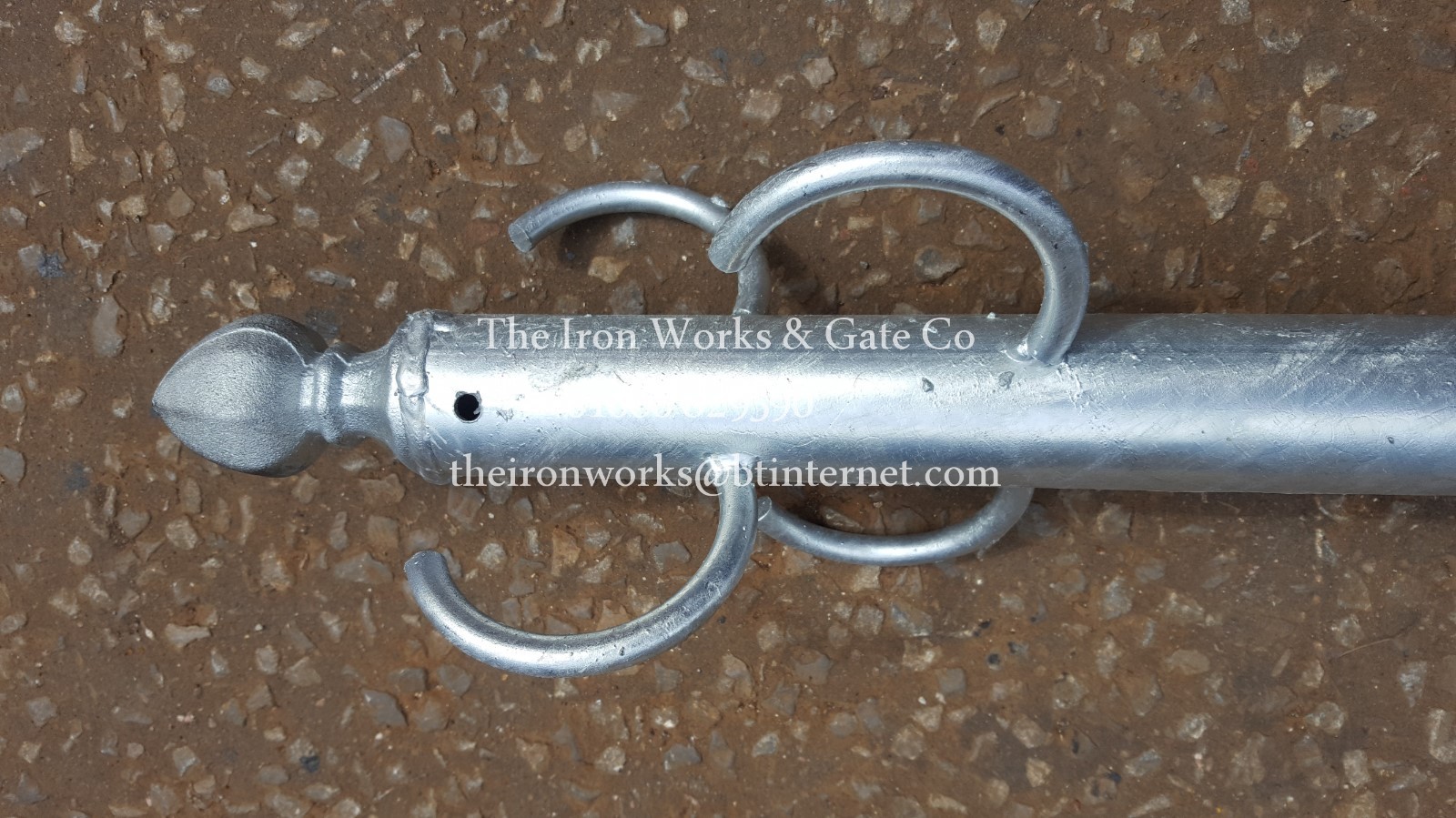 2x URN WASHING LINE POSTS CLOTHES POLES OLD STYLE RETRACTABLE THE ...