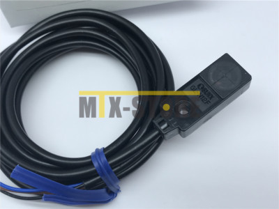 1pcs Brand New ones In Box SUNX Photoelectric Sensor NC PNP GL-12NF-B-P ...