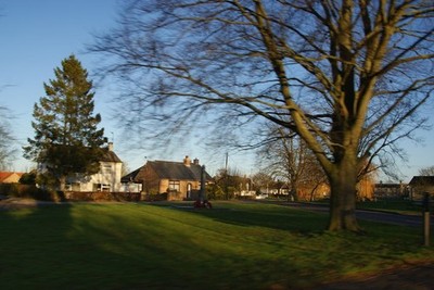 Photo A2 Village green at Wicken Wicken/TL5670 There are two main green ...