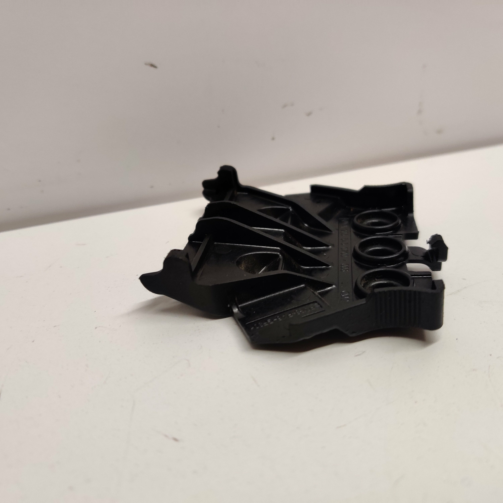 MERCEDES-BENZ C-CLASS W205 C 200 BlueTEC BUSBAR CAP Genuine a2055450700 ...