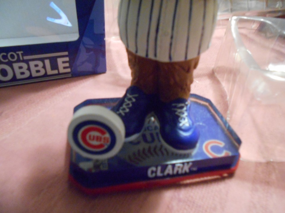 2014 Chicago Cubs Mascot CLARK BOBBLEHEAD w springy logo base FOCO with ...
