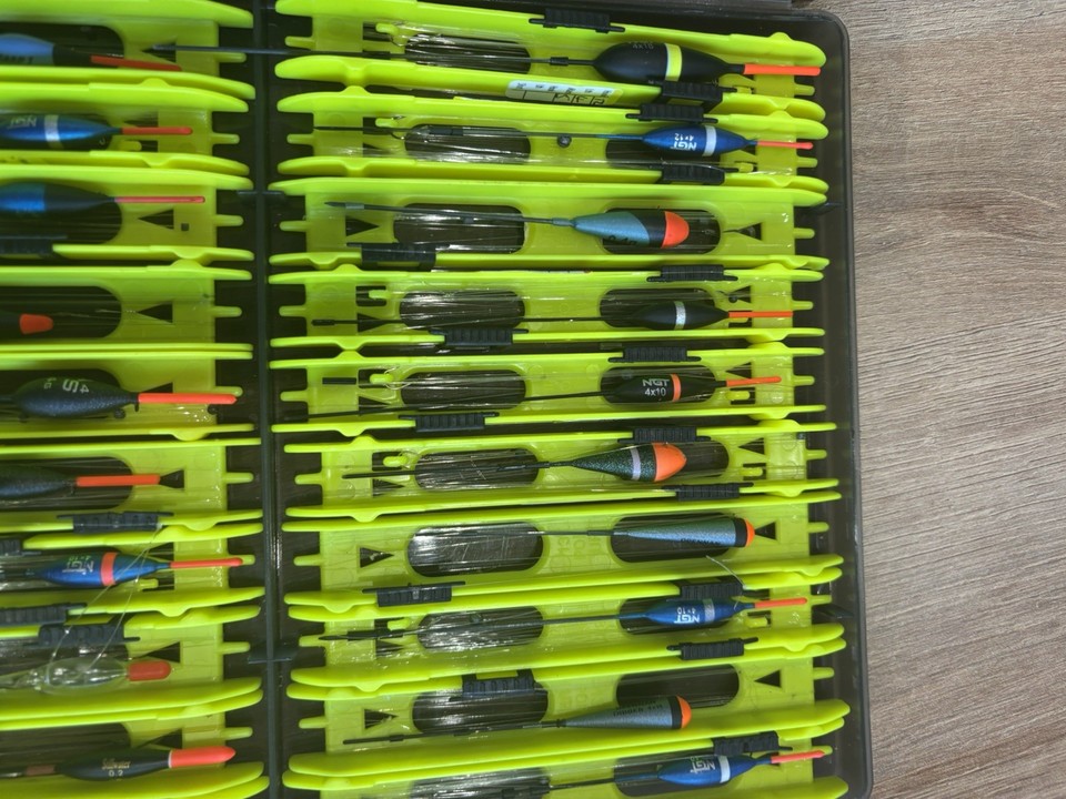 Preston Innovations winder box with 20 pre tied pole rigs | eBay UK