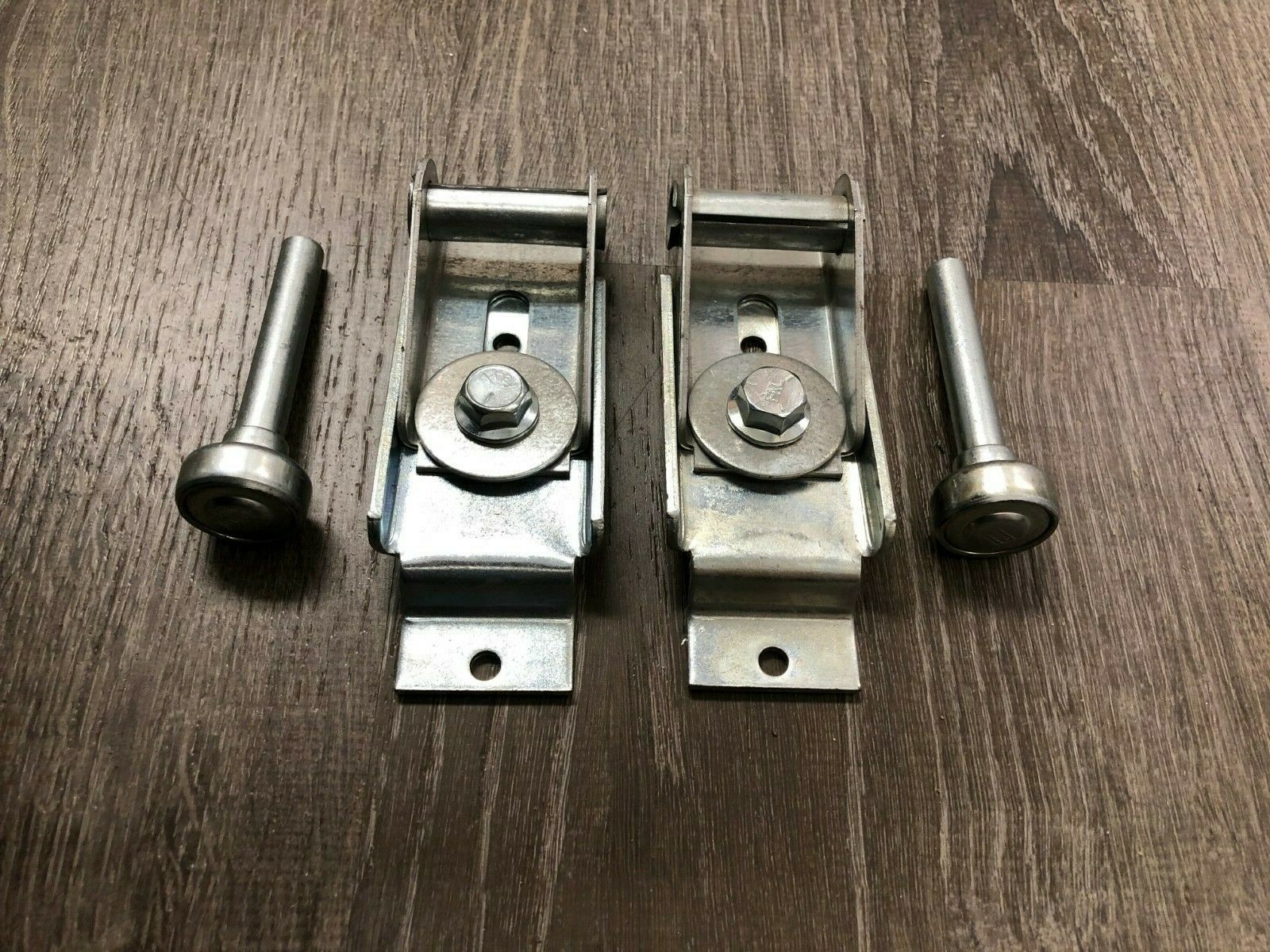 (2) TODCO STYLE 69433 Top Fixture Slide Plate & 61174 1"Roller Roll Up ...