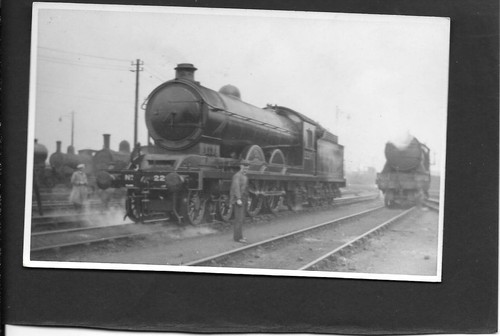 HEATON SHED - LNER - C7 CLASS 4-6-0 - 2200 - UNDATED - VINTAGE IMAGE ...