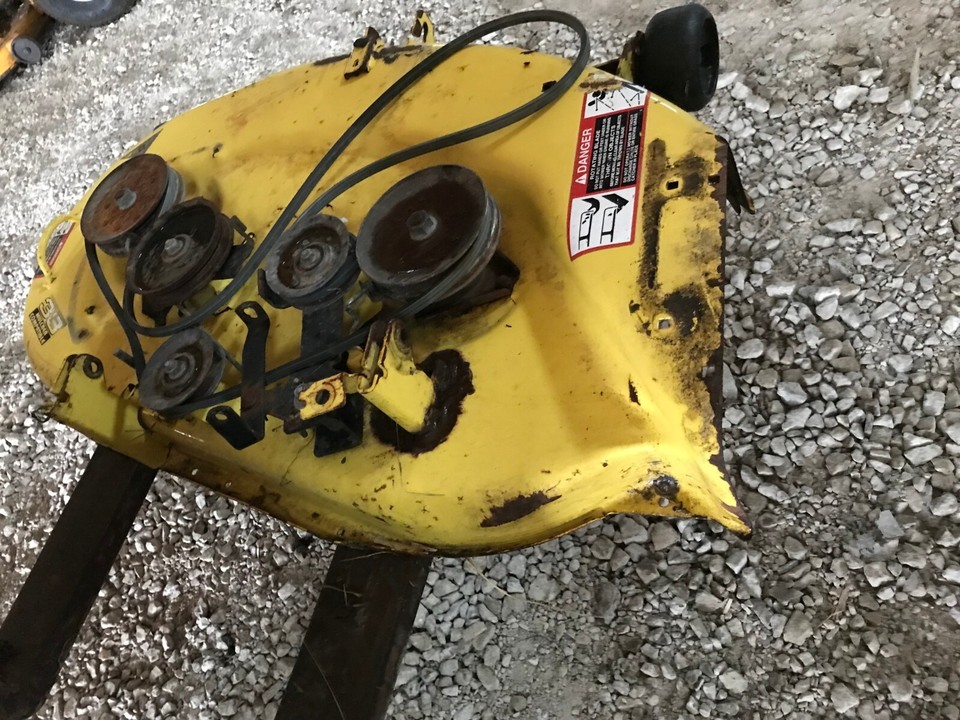 John Deere Lt133 Lt150 Lt155 Lt160 Lt166 38in Mower Deck Pick Up Only ...