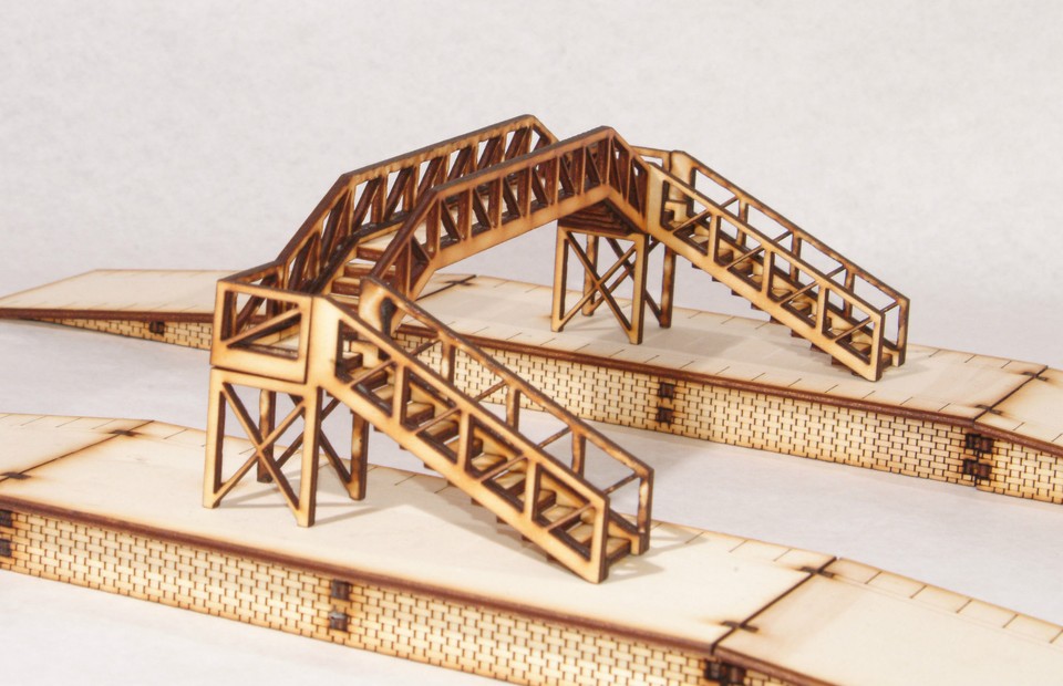 Four Track Span Bridge FB003 Platform Footbridge Four-Track Span – OO ...