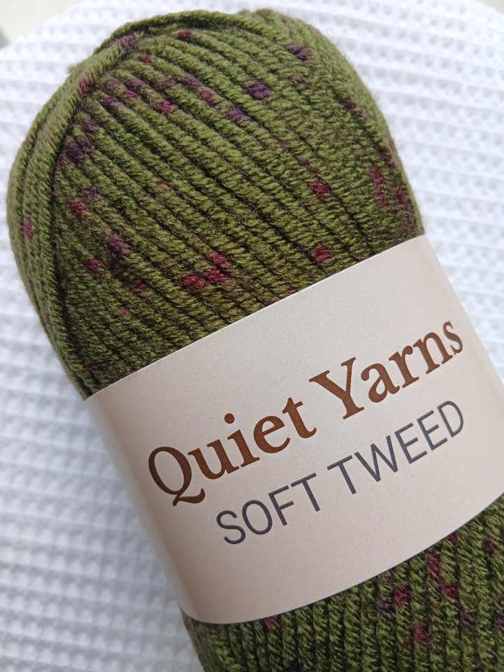 Olive Green Tweed Yarn Bundle – 5 Skeins – Worsted – Wool-Touch Premium ...