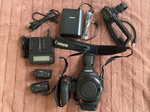 🔥 Canon EOS C100 Mark II Prof Camera ️Only 272 hrs w/ 2 Canon Batts ...