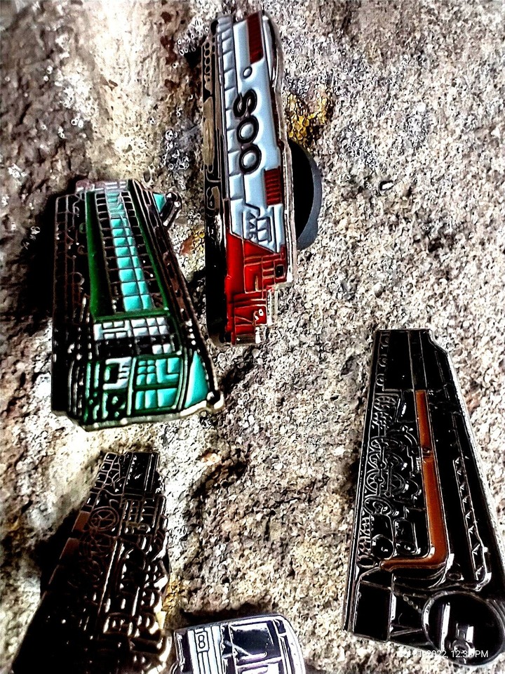 Surprise bag lot of 10 Railway railroad train engine Hat Tack Lapel ...