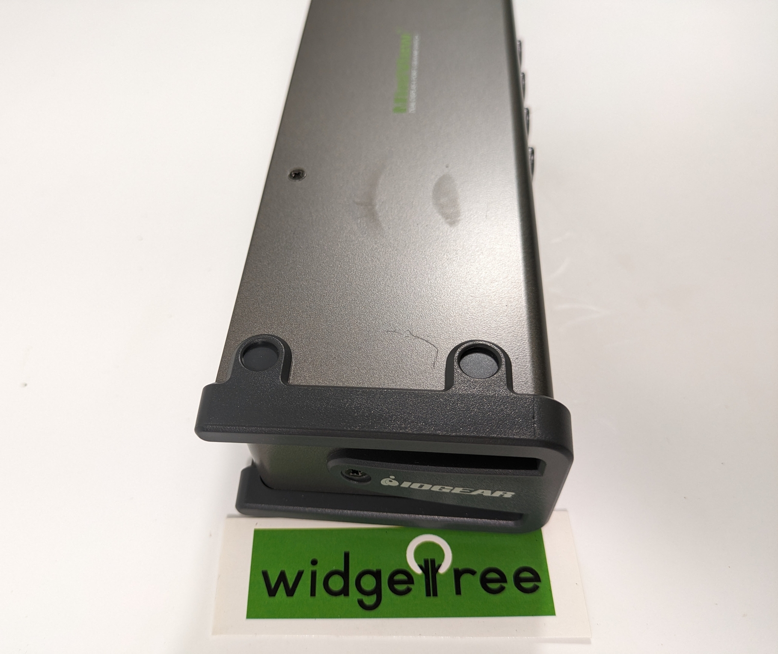 ATEN IOGEAR MiniView (GCS1744) 4-Ports External KVM / audio / USB ...