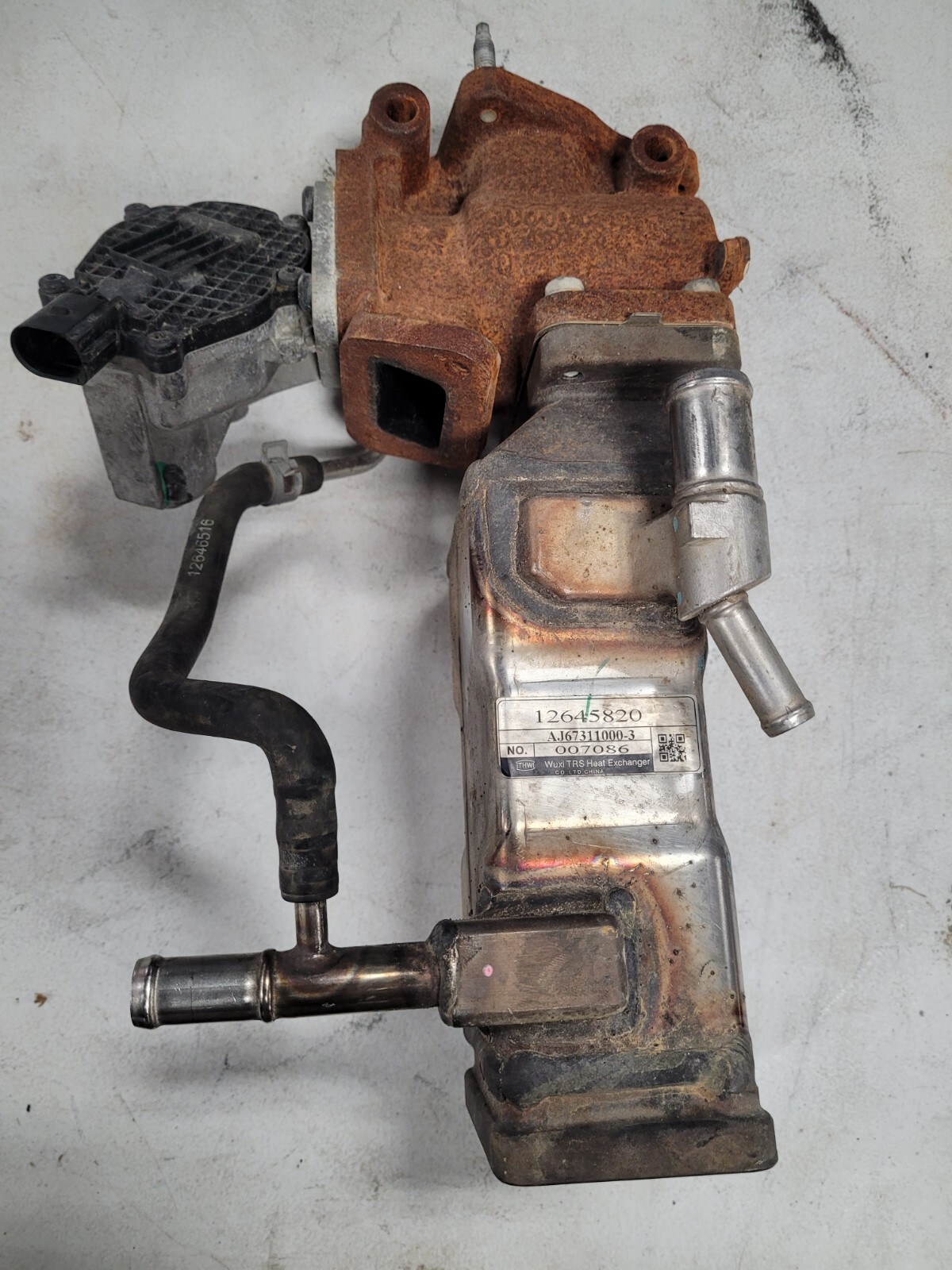 GMC CHEVY 6.6L DURAMAX LML DIESEL EGR COOLER AND VALVE (12645820 / ...