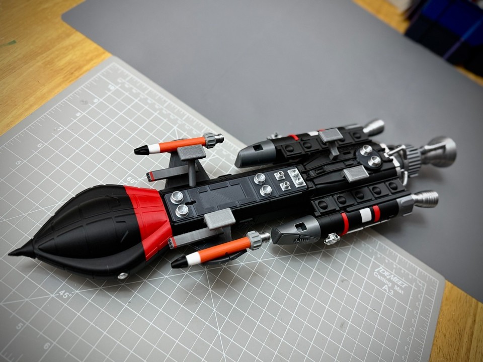 Mark MK-IX MK IX Hawk Space 1999 Display Model 19in. (SPACE BLACK LARGE ...