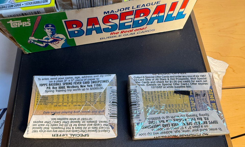 1987 Topps Baseball Cello Box. 24 Sealed Packs. Bonds / Larkin / Bo ...