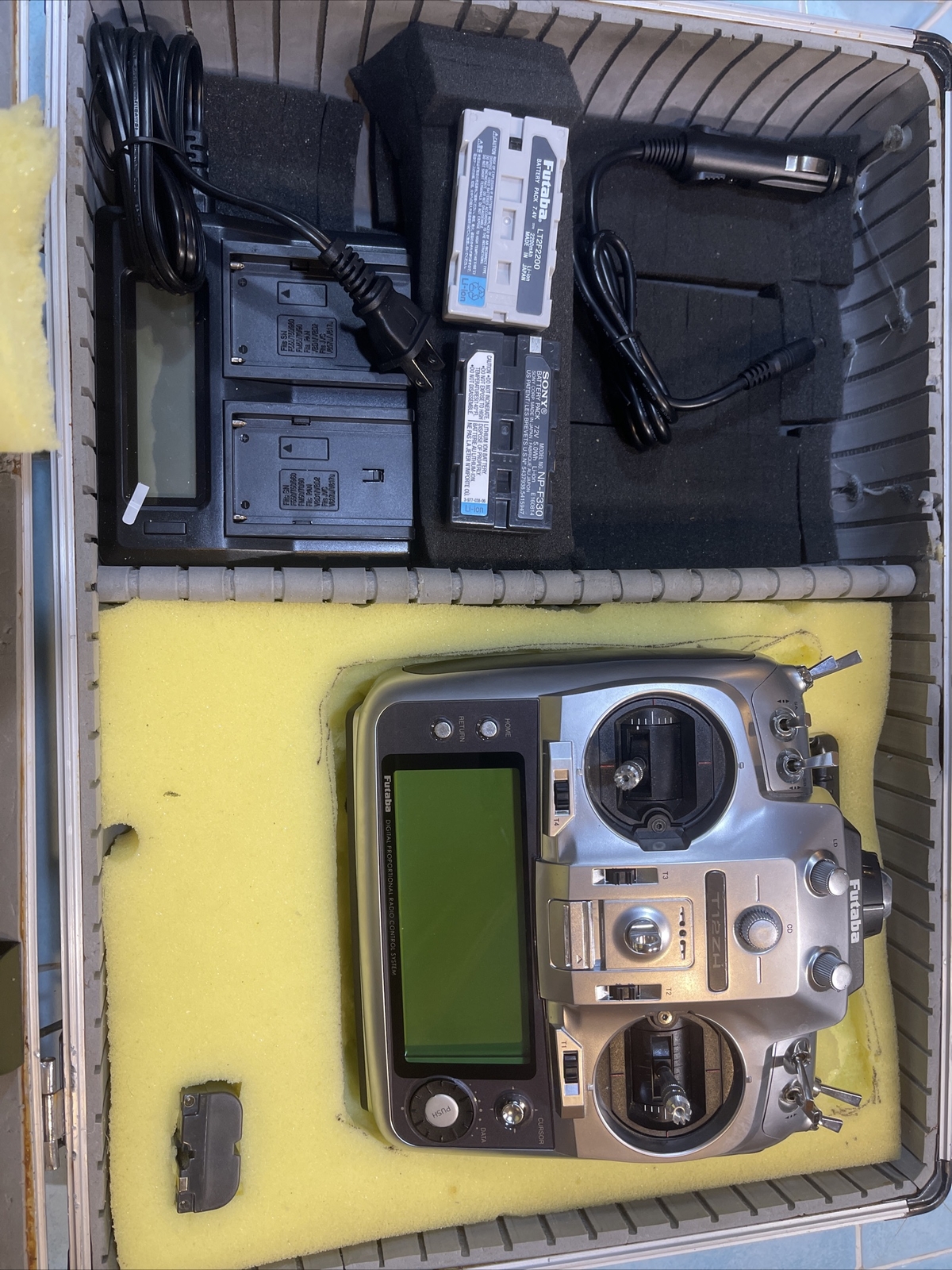 Radio control propo Futaba T12ZH transmitter B656 for sale online | eBay