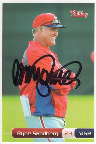 RYNE SANDBERG Signed 4x6 Phillies Photo Postcard - HOF Hall of Fame ...