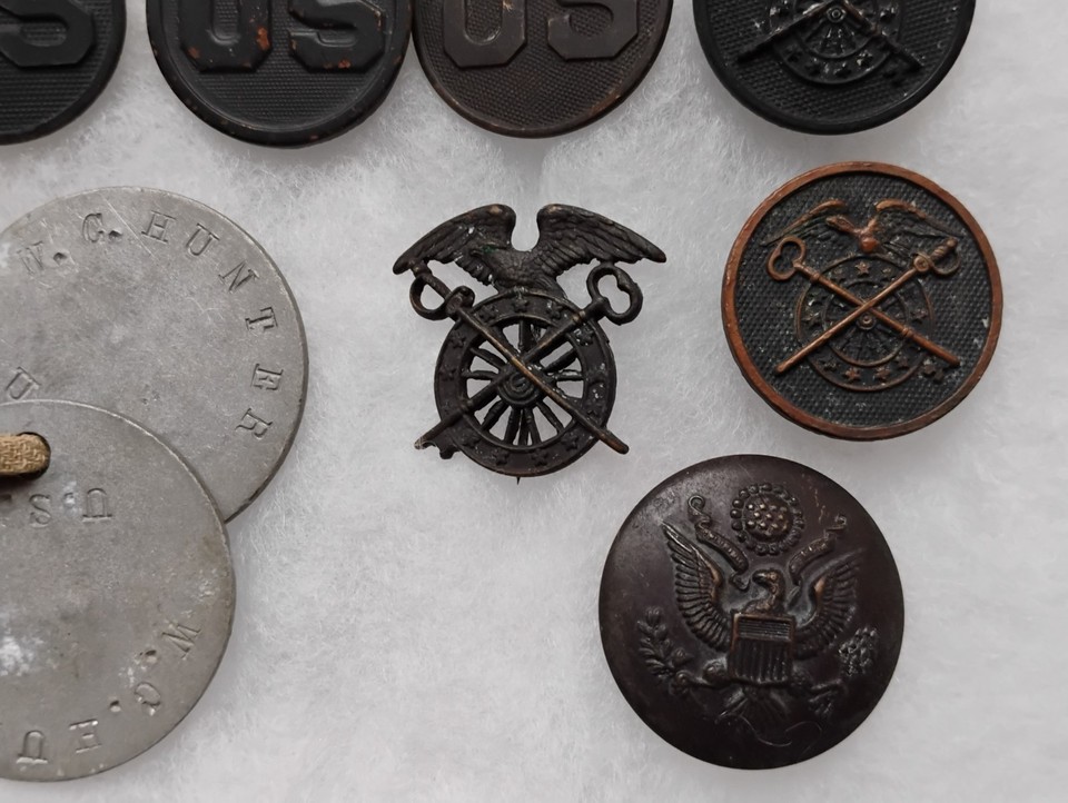 WW1 US Army Quarter Master Collar Discs Screw Back ID Dog Tags Red Bank ...