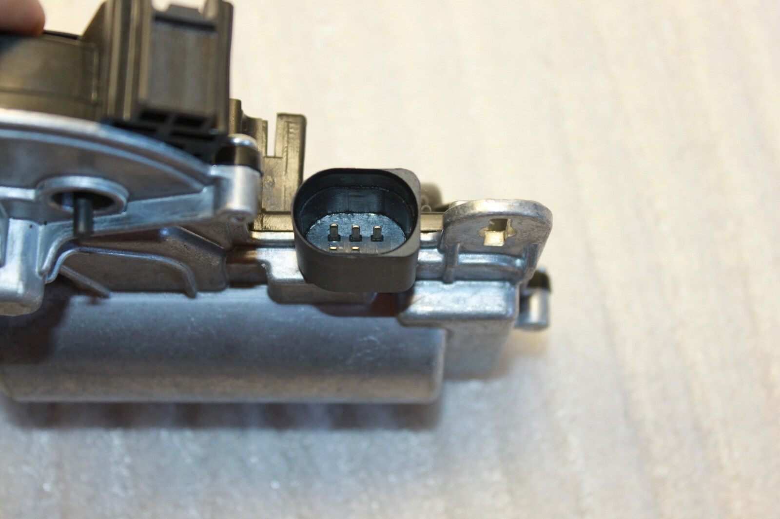 VW Passat 3G B8 Variant Kombi Stellmotor Motor Zuziehhilfe Heckklappe ...