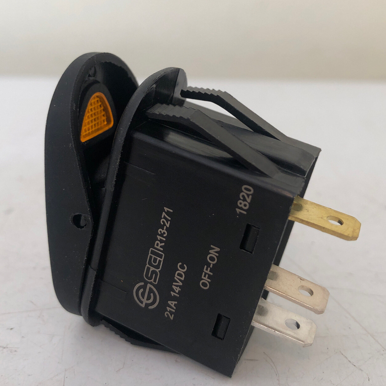 SCI R13-271 21A/14 VDC 3 PIN 2 POSITION LIGHTED ORANGE ON OFF SWITCH ...