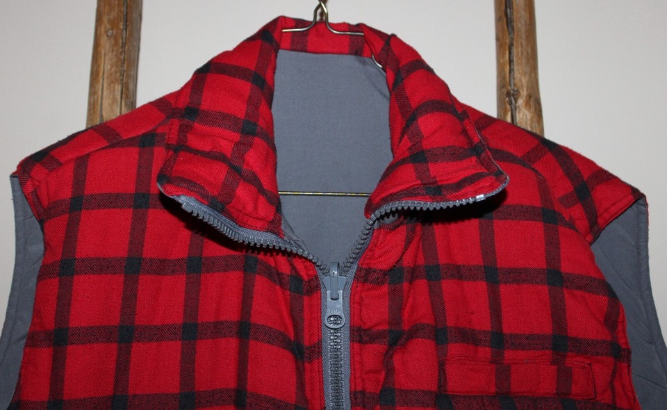 Vintage~BRANDED LION~Men's~Reversible VEST~Red & Black BUFFALO PLAID ...