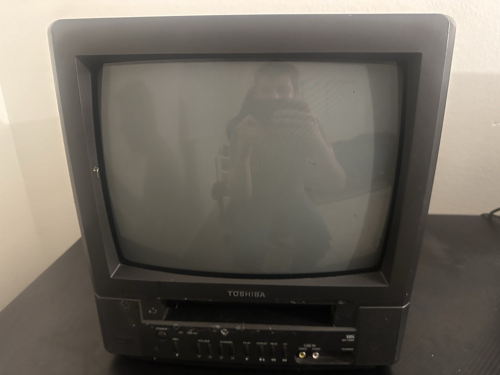 Retro Gaming Toshiba MV13M2 CRT 13 Inch TV VCR Combo | eBay