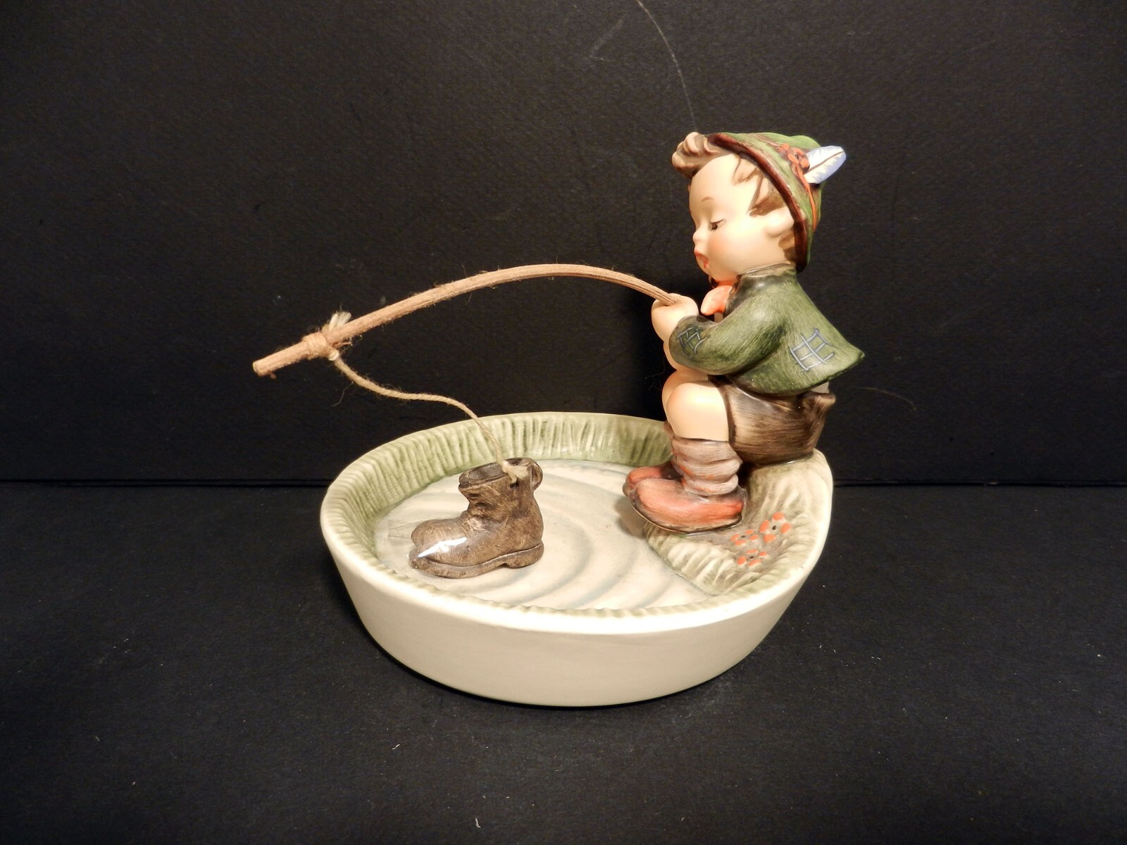 Hummel/Goebel "Just Fishing" Figurine TMK 6 Missing Bee Mark W.Germany ...