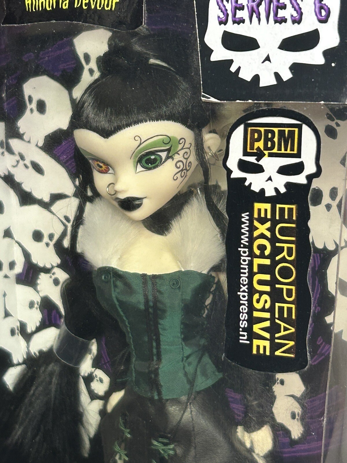 Begoths Bleeding Edge Goths Doll Alindria Devour Series 6 Exclusive NIB ...